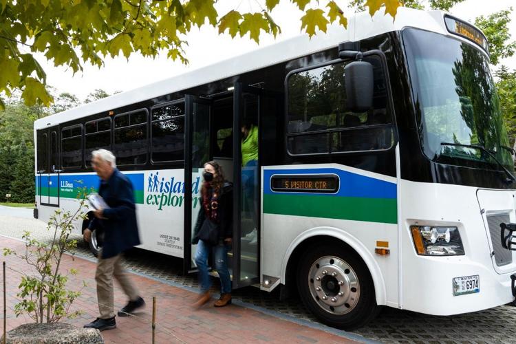 Local businesses feel fall labor squeeze | News | mdislander.com