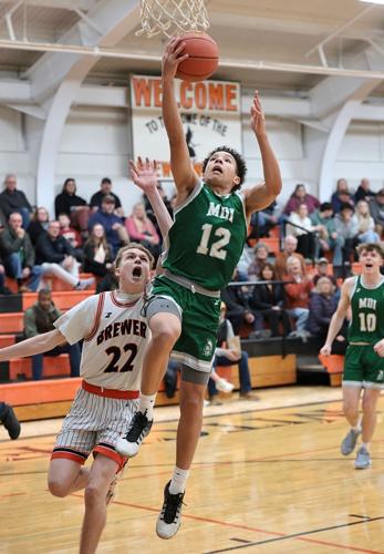 MDI star James Witham scores 1,000th career point | Basketball ...