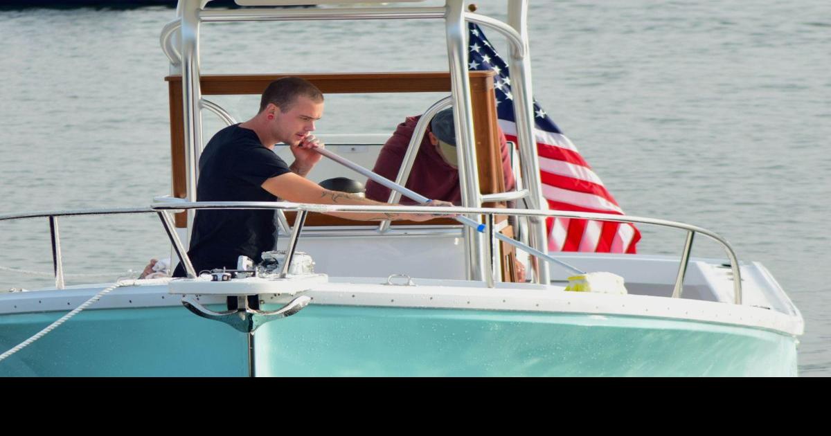 The week in pictures: Swabbing the decks | Lifestyle | mdislander.com