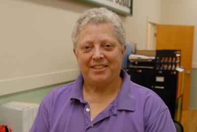 Dawn Carter’s roots are planted deep in Franklin | Archives ...