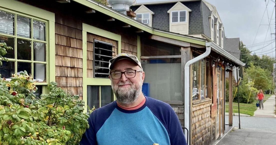 Boland named Restaurateur of the Year | Business | mdislander.com