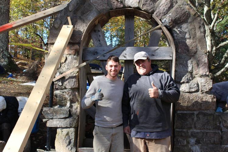 Garden’s crumbling arch restored | Arts & Living | mdislander.com