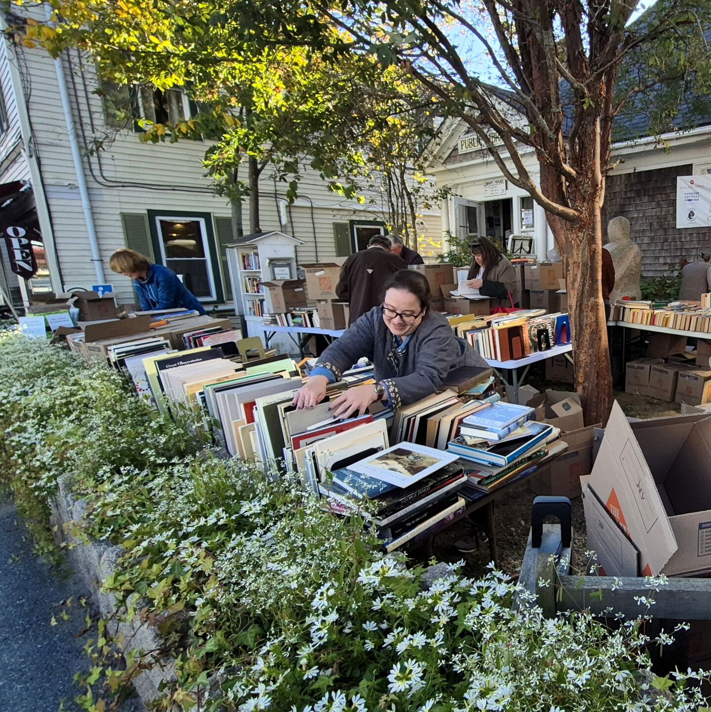 Finish Line Book Sale Fundraiser set for Oct. 17-18 | Arts & Living ...