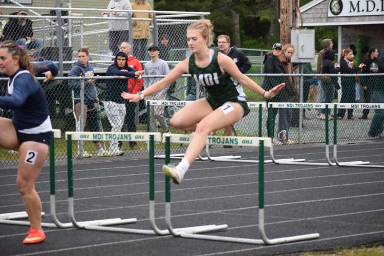 High school track: Local standouts shine in Class B state meet | Sports | mdislander.com