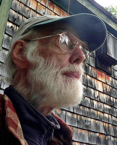 Steve Perrin bares soul of Acadia | Arts & Living | mdislander.com