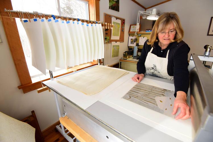 Award-winning printmaker offers classes at Gilley Museum ...