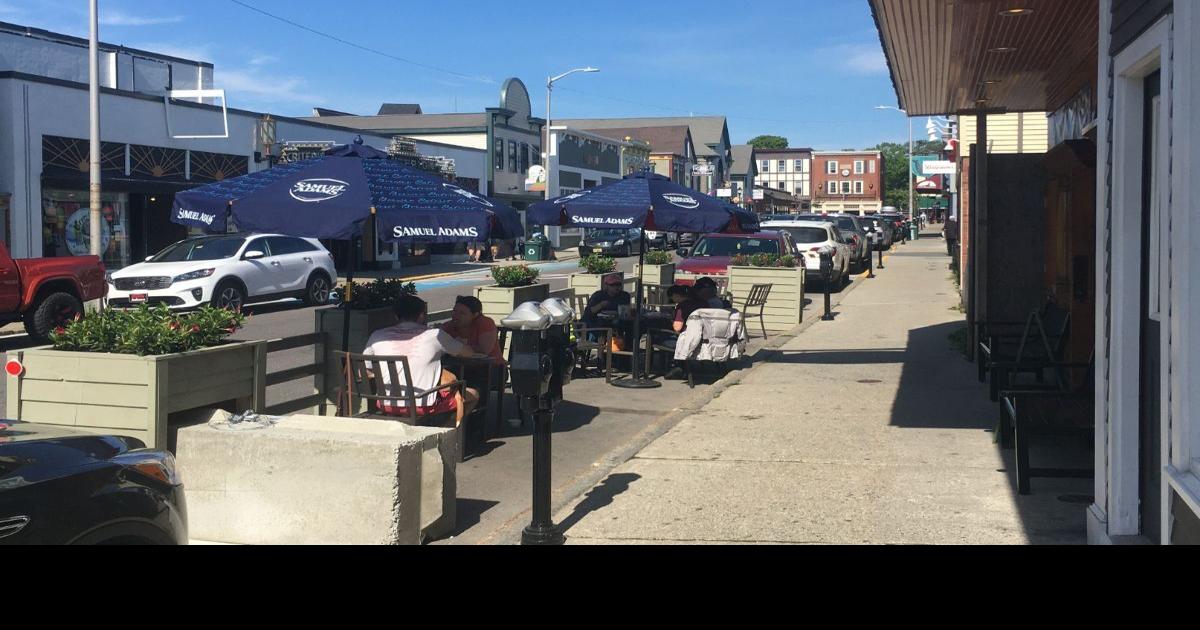 Bar Harbor continues parklets | News | mdislander.com