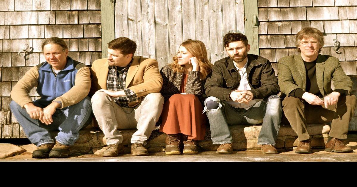 Christmas party with Blake Rosso Band | Arts & Living | mdislander.com