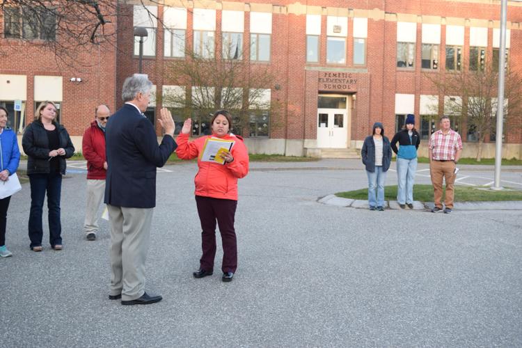 Southwest Harbor town meeting moves quickly | Politics | mdislander.com