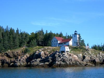 Swan's Island: Holiday news | Swans Island | mdislander.com