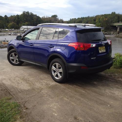 On the Road Review: Toyota RAV4 XLE | Nature | mdislander.com