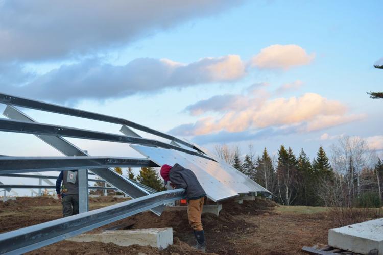 School taps Sundog for big solar project | News | mdislander.com