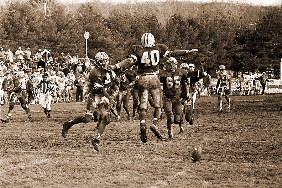COLLEGE FOOTBALL: Allegheny Gators set standard with 1990 D-III ...
