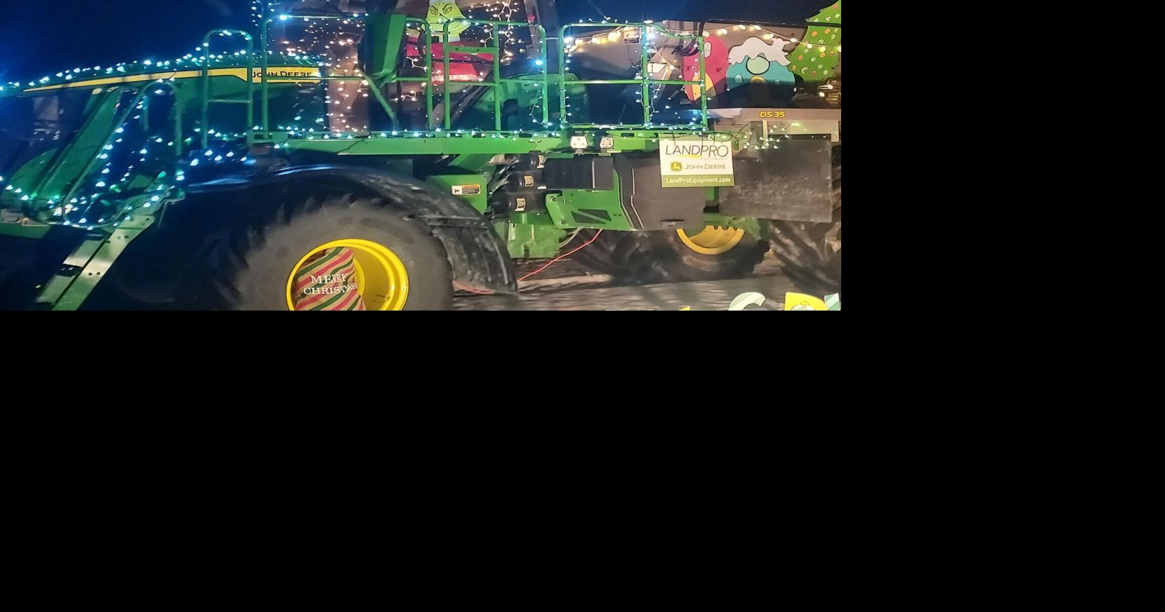 How the Grinch stole John Deere’s signature green Christmas decorations ...