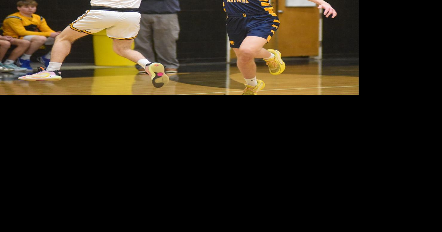 Saegertown pours on the offense to clinch share of the Region 2 title ...