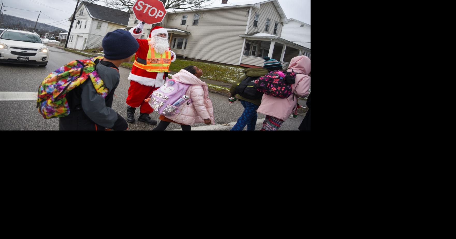 1220 santa crossing guard | Local News | meadvilletribune.com