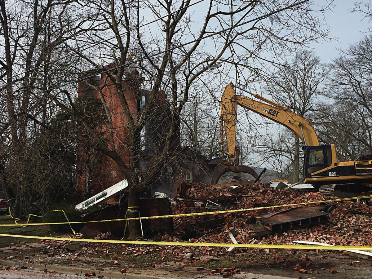 SLIDESHOW: Apartment fire on Terrace Street | Gallery ...