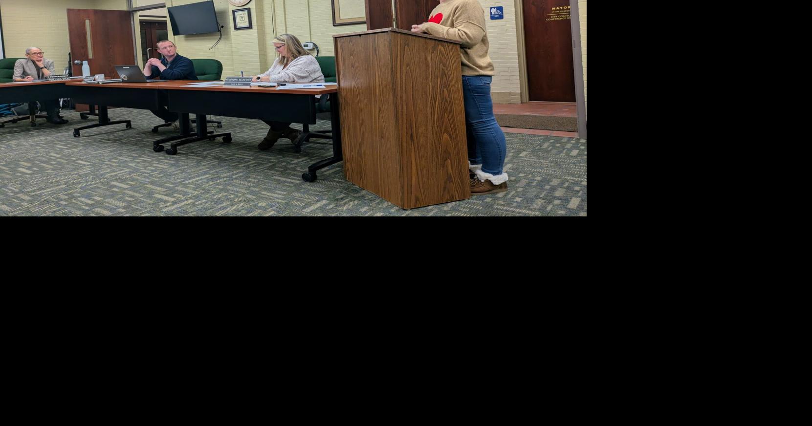City Council considers zoning changes to target smoke shops | News ...