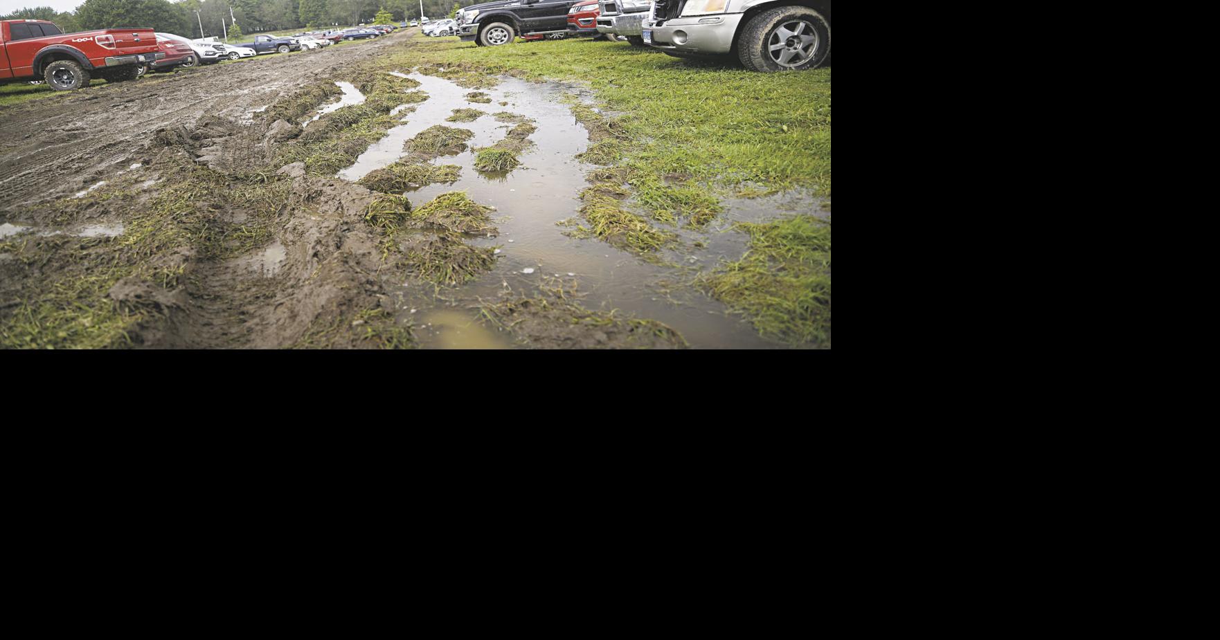 Shuttle service to fairgrounds suggested due to muddy parking lots ...