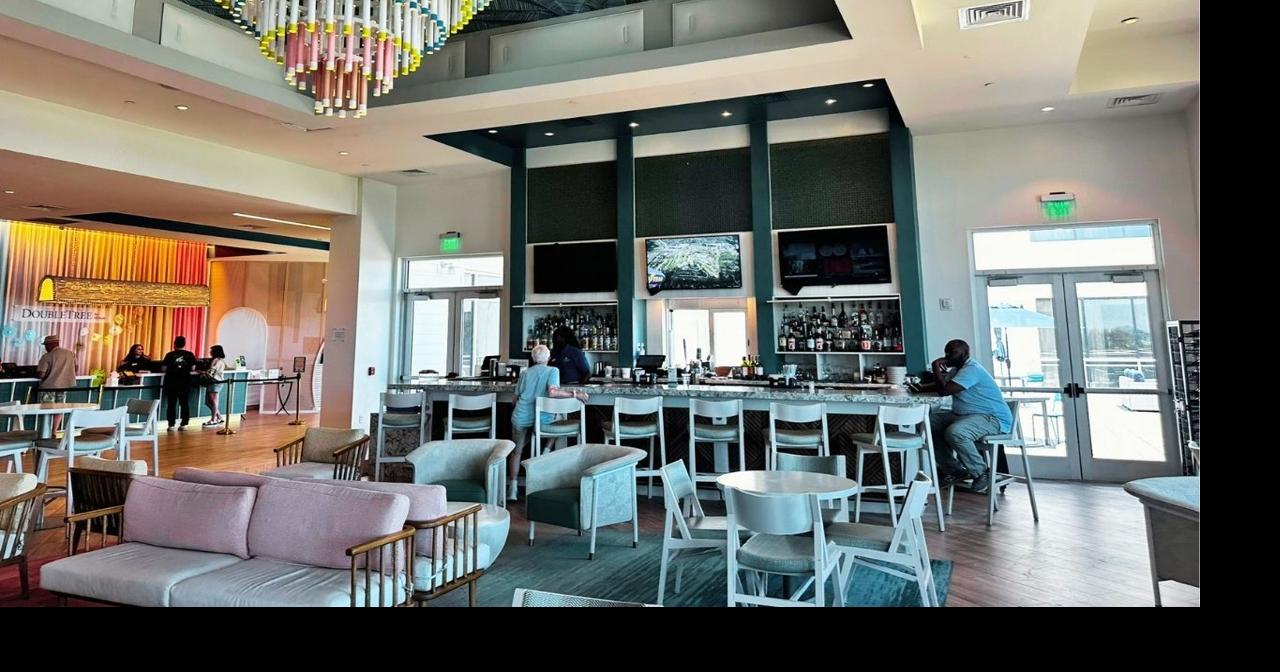 Ocean Blue Lounge Lobby Bar | Travel | mediadecision.com