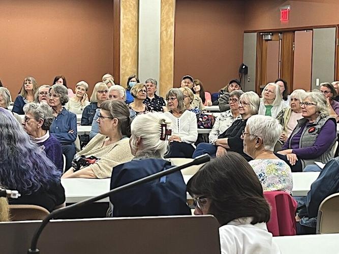 Buttonmania!? Medina County Historical Society Presenter Emilie Collens ...