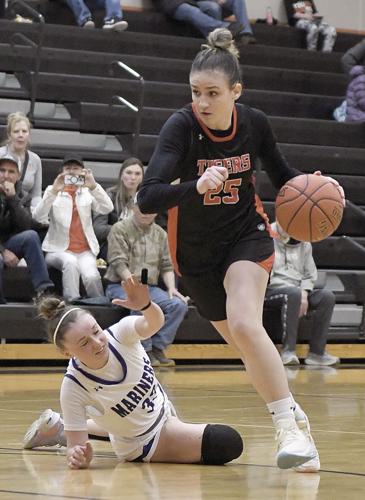 Big first half leads Cherry past Mariners | Sports | mesabitribune.com