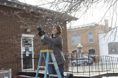 Bringing lights to Christmas returns to Chisholm | Local ...