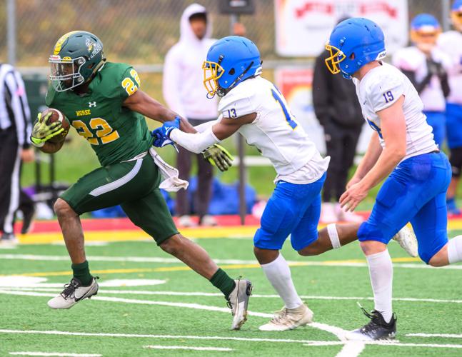 Mesabi Range-Vermilion Football | Gallery | mesabitribune.com