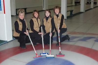 Hot Shots win women’s title | Sports | mesabitribune.com