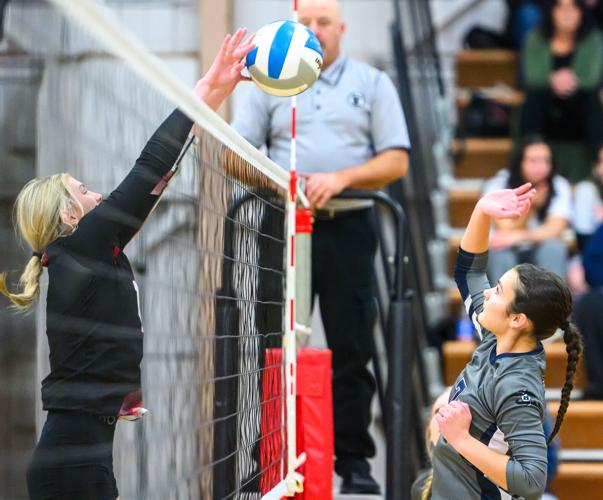 Mesabi East-Hibbing Section 7AA Volleyball | Gallery | mesabitribune.com