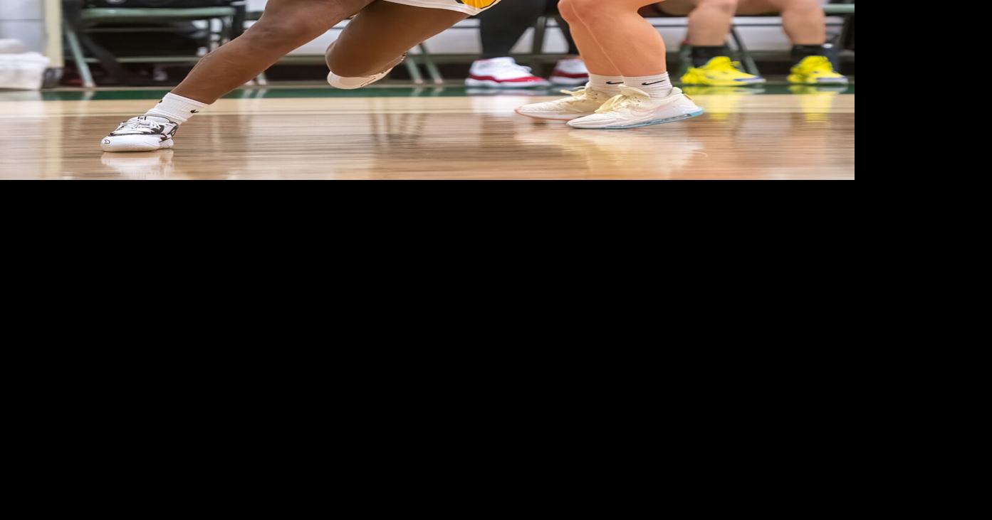 Mesabi Range men win, women fall against Centra Lakes | College Sports ...