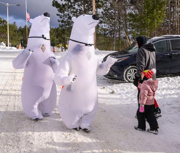 Side Lake Winter Festival | Gallery | mesabitribune.com