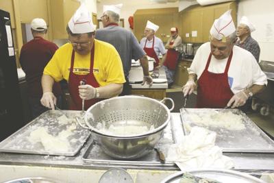 Smelly fish feed | Local | mesabitribune.com
