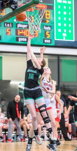 Wolverines battle Lumberjacks for section crown tonight in Duluth ...