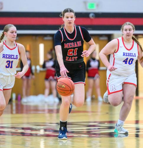 Mesabi East-Moose Lake Section 7AA Girls Basketball | Gallery | mesabitribune.com