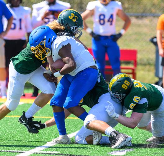 Mesabi Range-Vermilion Football | Gallery | mesabitribune.com