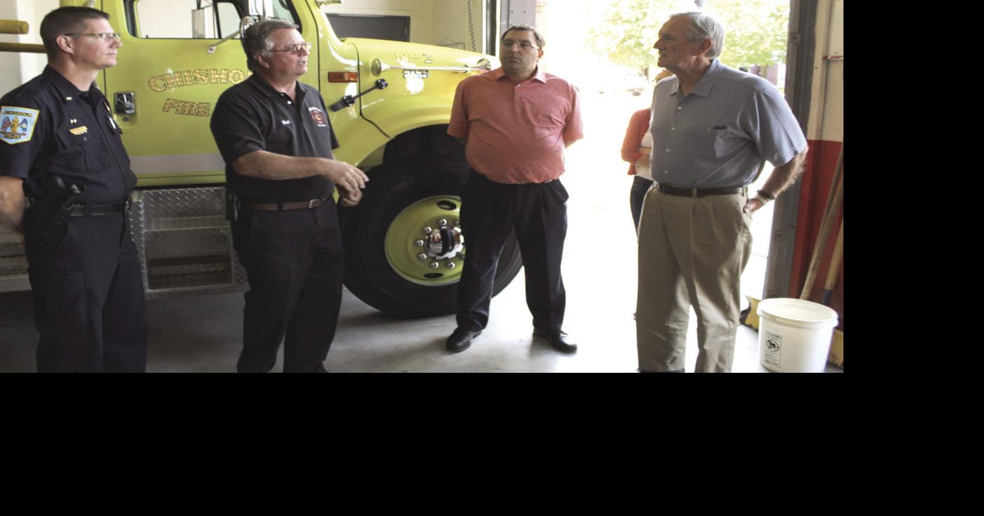 Nolan tours Chisholm police, fire departments | Local | mesabitribune.com
