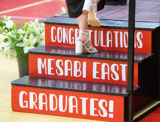 Mesabi East Graduation | Gallery | mesabitribune.com