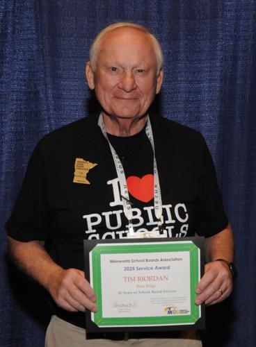 Riordan receives MSBA Service Award | Local | mesabitribune.com