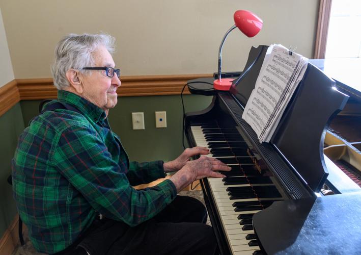 Bill Ewens welcomes New Year by turning an enthusiastic 102 | News ...