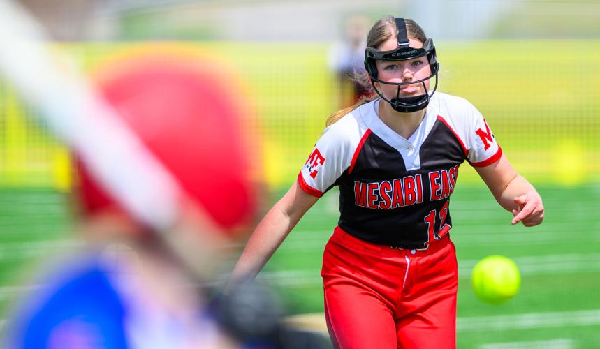 Giant softball blanks 'Streaks, 8-0 | Sports | mesabitribune.com