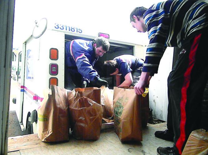 Posted marked for food shelf | Local | mesabitribune.com