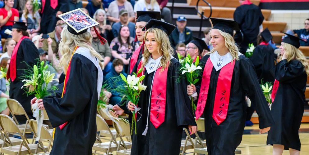 Mesabi East Graduation | Gallery | mesabitribune.com
