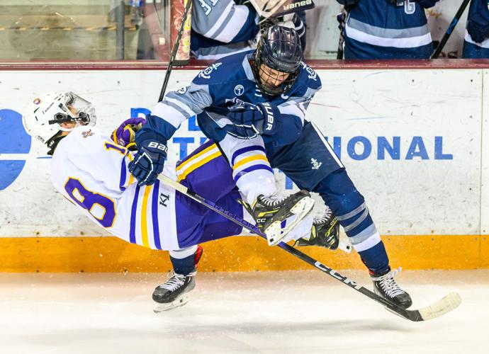 Kampsula's late goal lifts H/C past C/E/C | Sports | mesabitribune.com