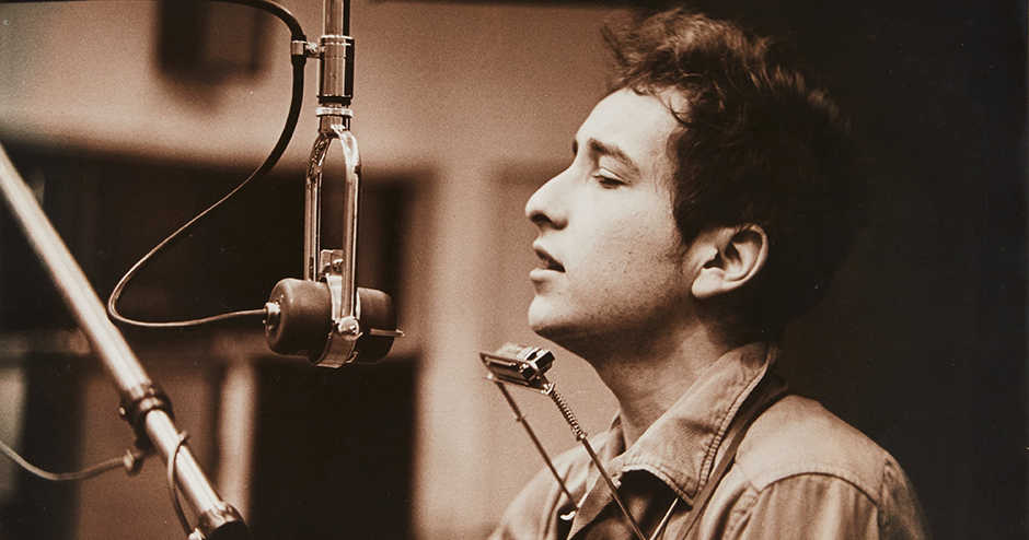 Bob Dylan: From Minnesota to Manhattan to the toast of the world ...