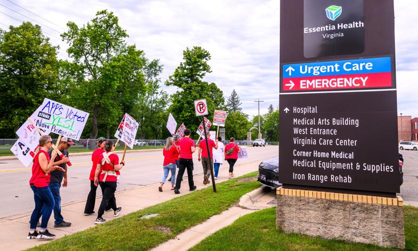 Minnesota Nurses Strike | Gallery | mesabitribune.com