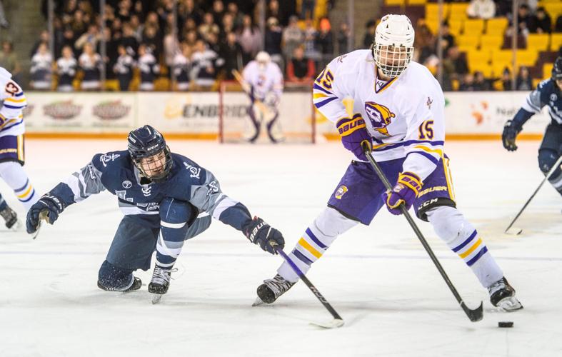 Kampsula's late goal lifts H/C past C/E/C | Sports | mesabitribune.com