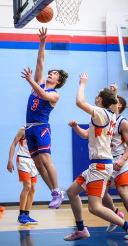 Raptors down Bluestreaks, 70-56 | Sports | mesabitribune.com