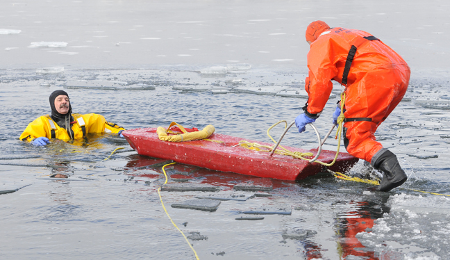 Cold Water Training | Gallery | mesabitribune.com