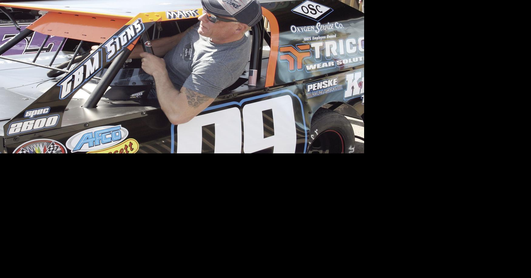 Fans, dirt track drivers, geared up for racing; Hibbing Raceway ready ...